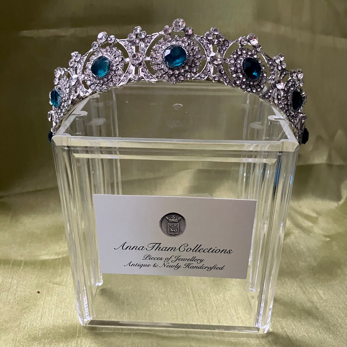 Regency Revival Tiara Made of Clear Rhinestones With Emerald Green ...
