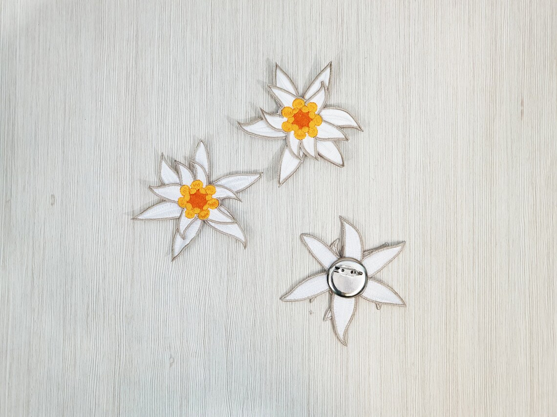 Edelweiss Flower Patch Mountain Flower Pin Embroidered Hiker - Etsy ...