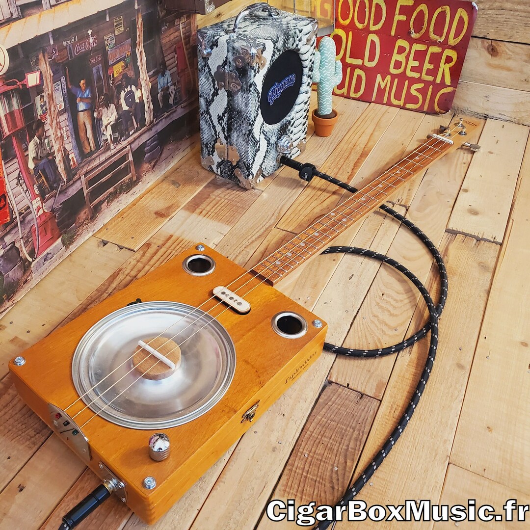Cohiba 3-string Cigar Box Resonator Guitar - Etsy UK
