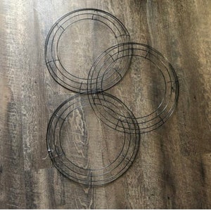 3 PACK OF 18” Wreath Frames, 3 Wired Work Wreath Frame, - Etsy