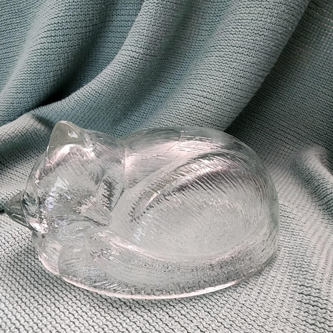 Vintage Indiana Glass Sleeping Kitten Cat *without* Bottom - Etsy