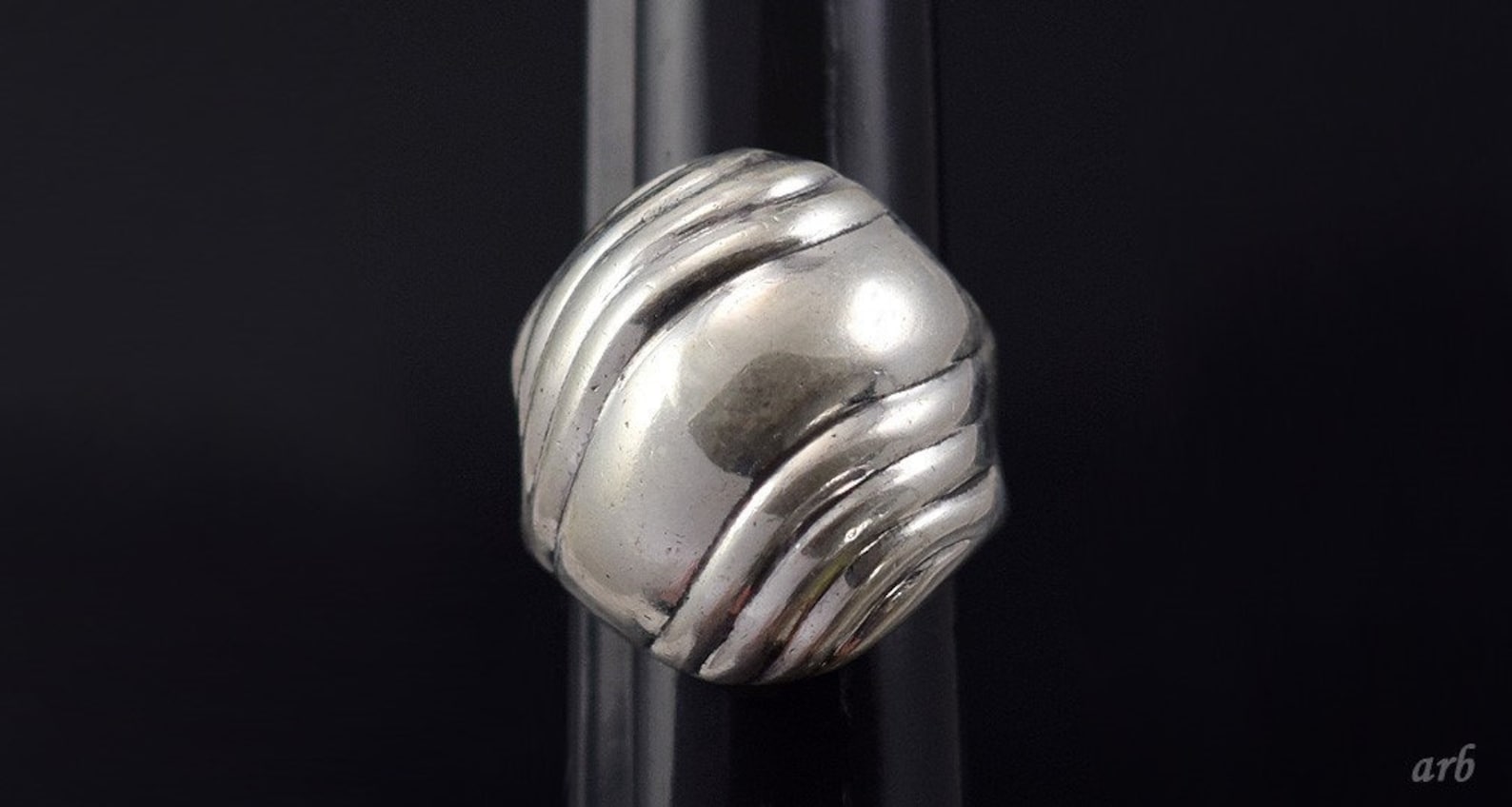 Large Sterling Silver Italian Ring W/ Abstract Form and Comfortable ...