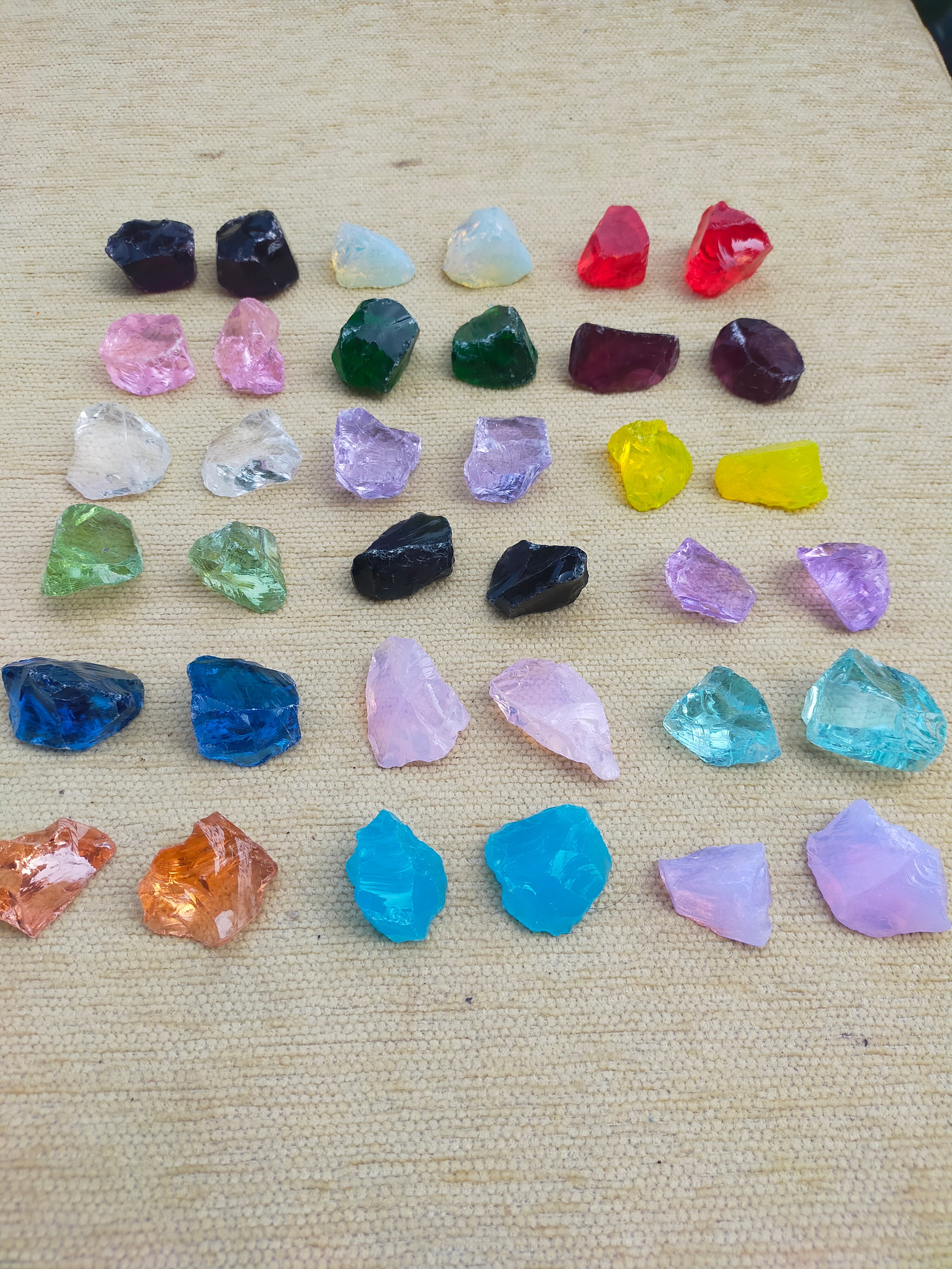 700 Gr ( 18 Colors, 36 Pcs ) Mini Mixcolors Andara Crystals - Etsy UK