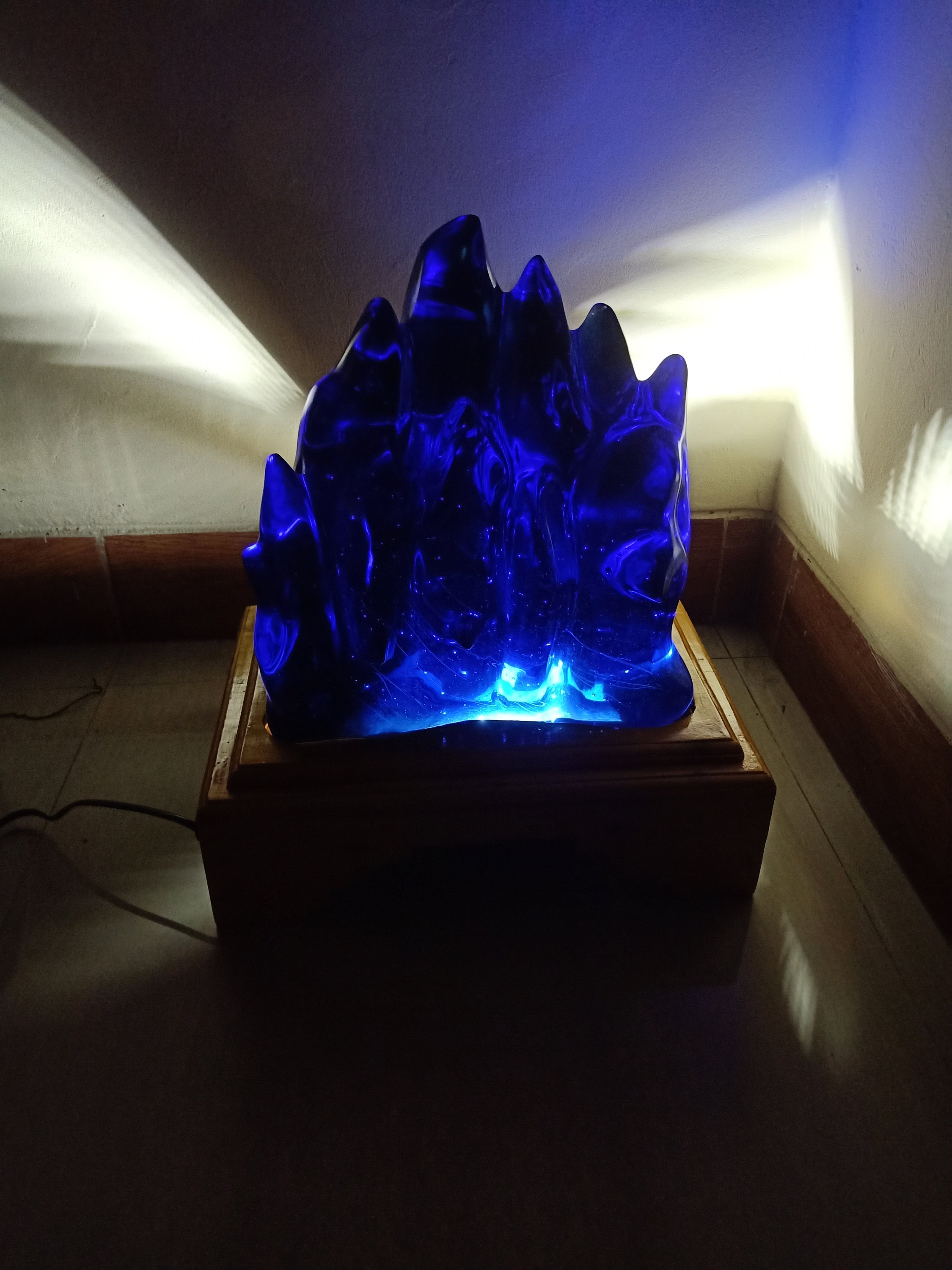 20 KG Royal Blue Andara Crystal Relief With Light and Wood Base - Etsy