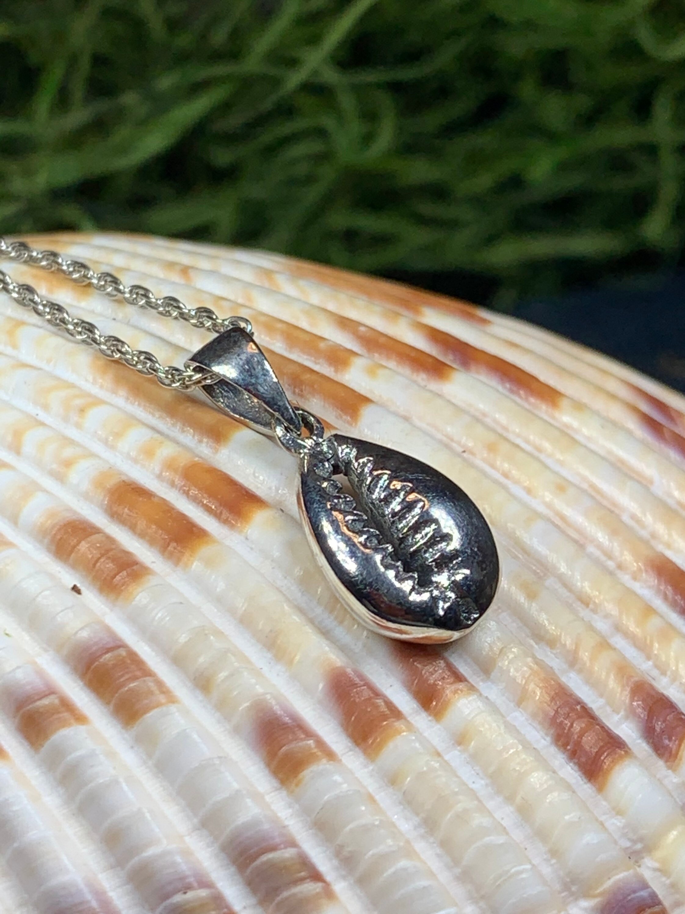 Cowry Shell Necklace Ocean Jewelry Cowrie Shell Pendant Sea | Etsy