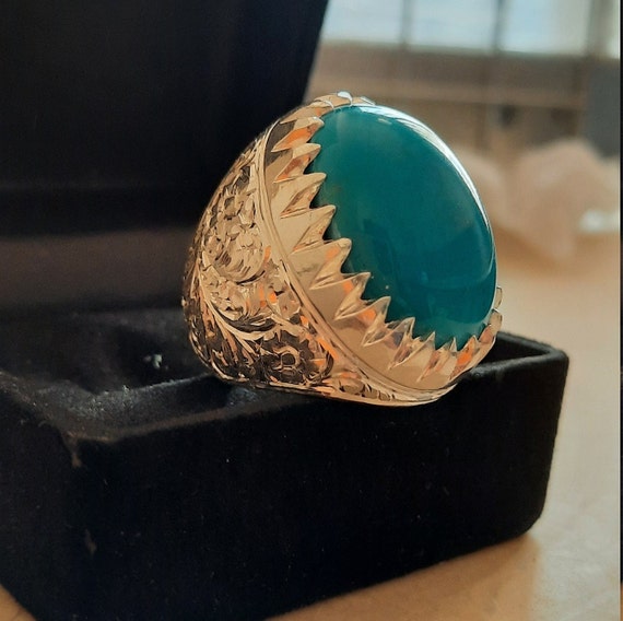 Irani feroza ring store