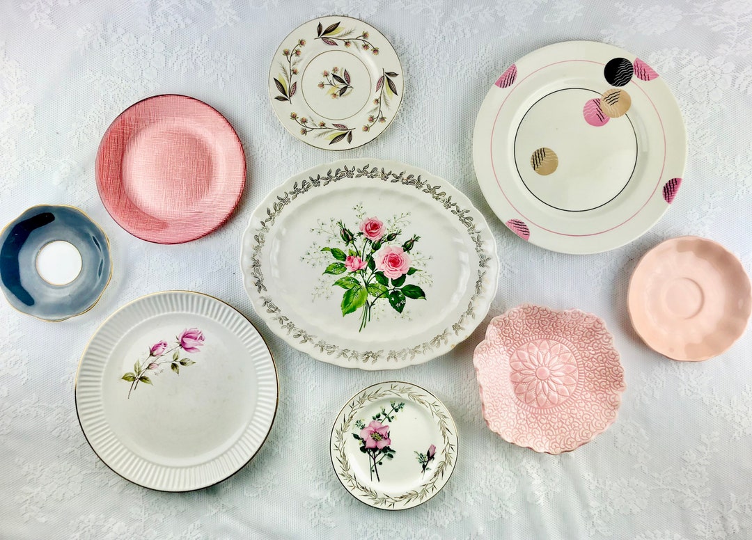 Vintage Plates, Wall Decor, Gallery Wall Collection, Shabby Chic Wall ...