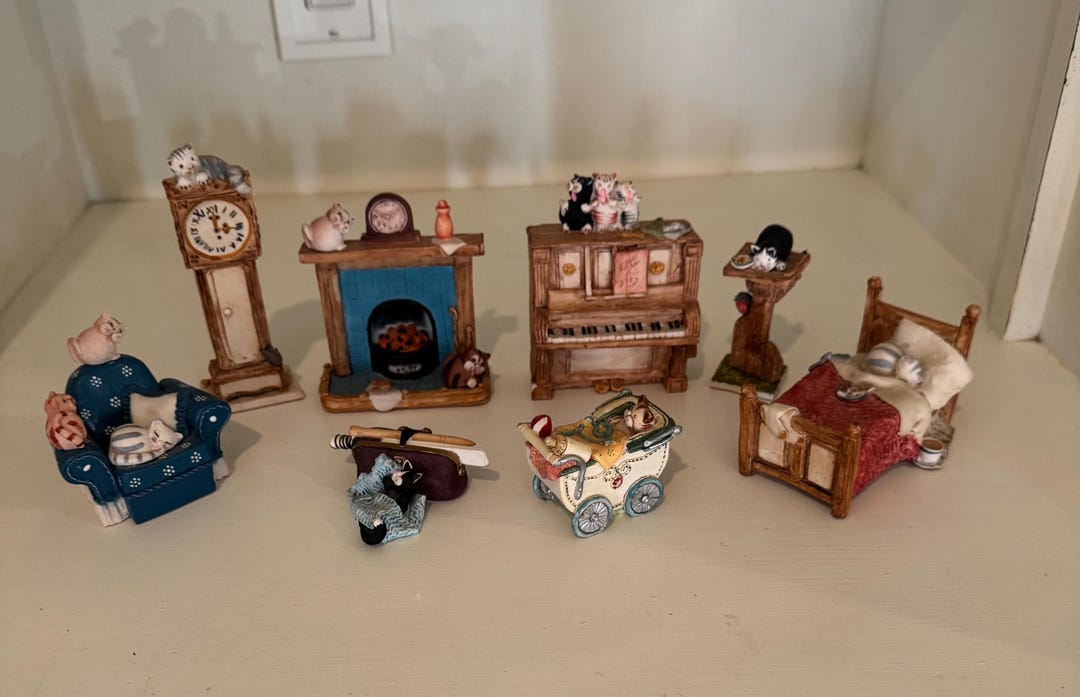 Peter Fagan Cat Figurine, Scotland, Hand-painted Sculpture - Etsy