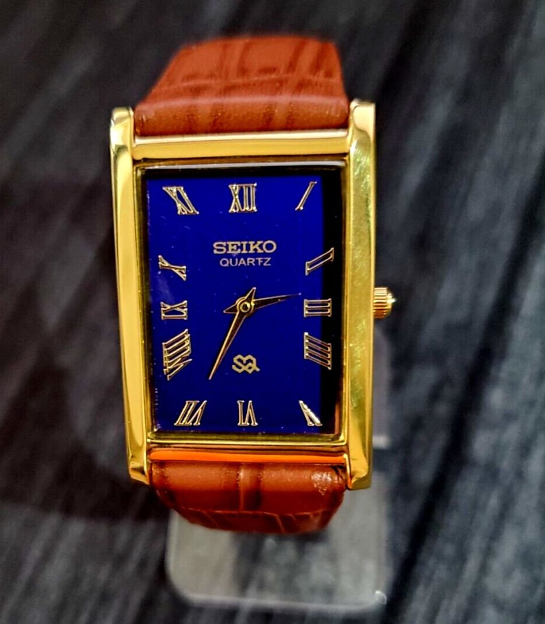 RARE NOS Seiko Men's Rectangular Tank Gorgeous Gold Case Blue Dial ...