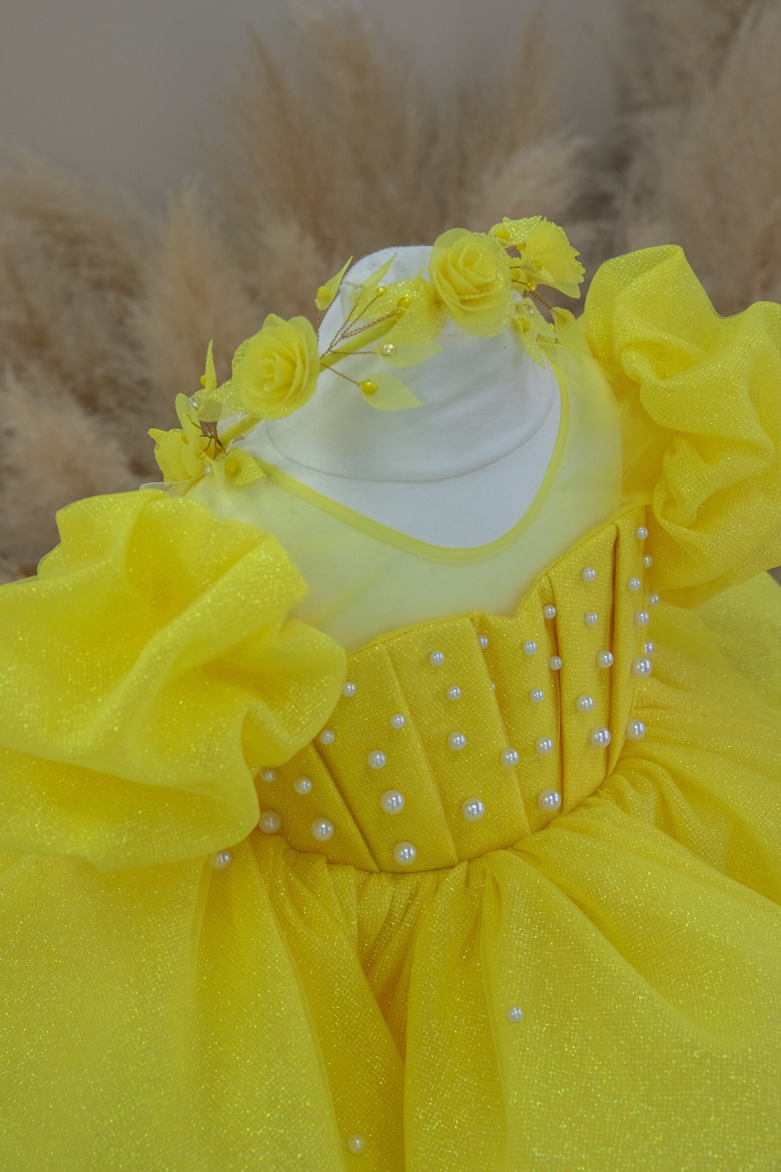Yellow Knee Tutu Birthday Baby Dress, Festival Outfit, Sparkling Party ...