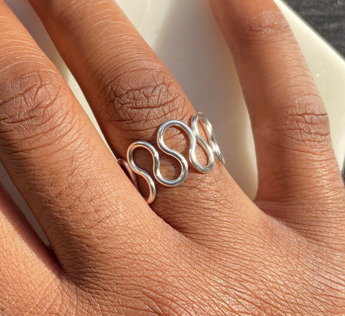 Mountains and Valleys Wire Ring | Etsy