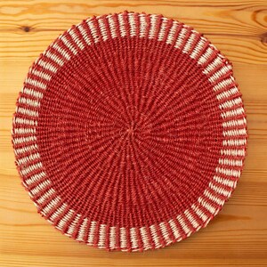 Handwoven Sisal Circle Table Mat/placemat 'terracotta Striped Edge' - Etsy