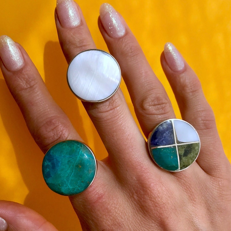 Round Stone Ring - Etsy