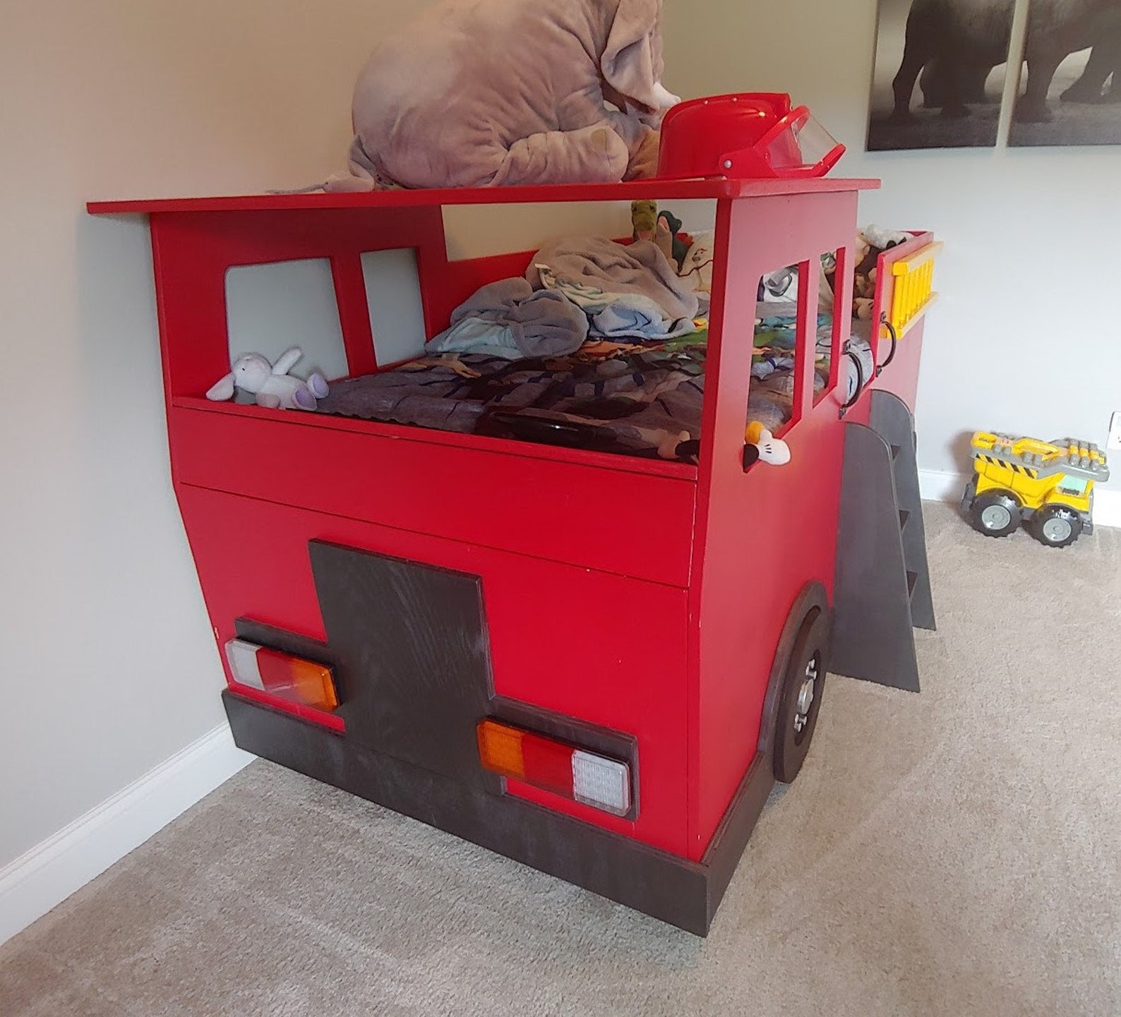 Fire Engine Bed PLANS (plans Only), Create a Fireman Themed Bedroom for ...