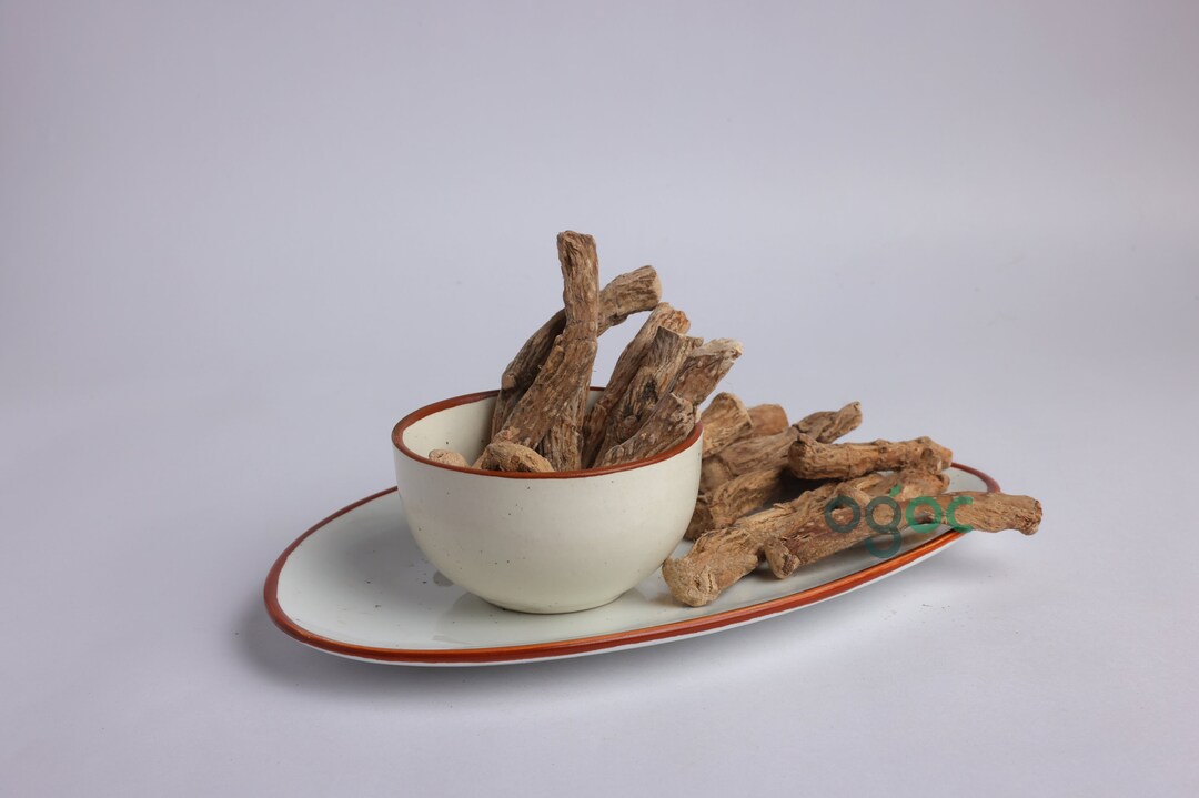 Acorus Calamus Root Sweet Flag, Vasambu Herb, Malabar Nut, Vacha, Sweet ...