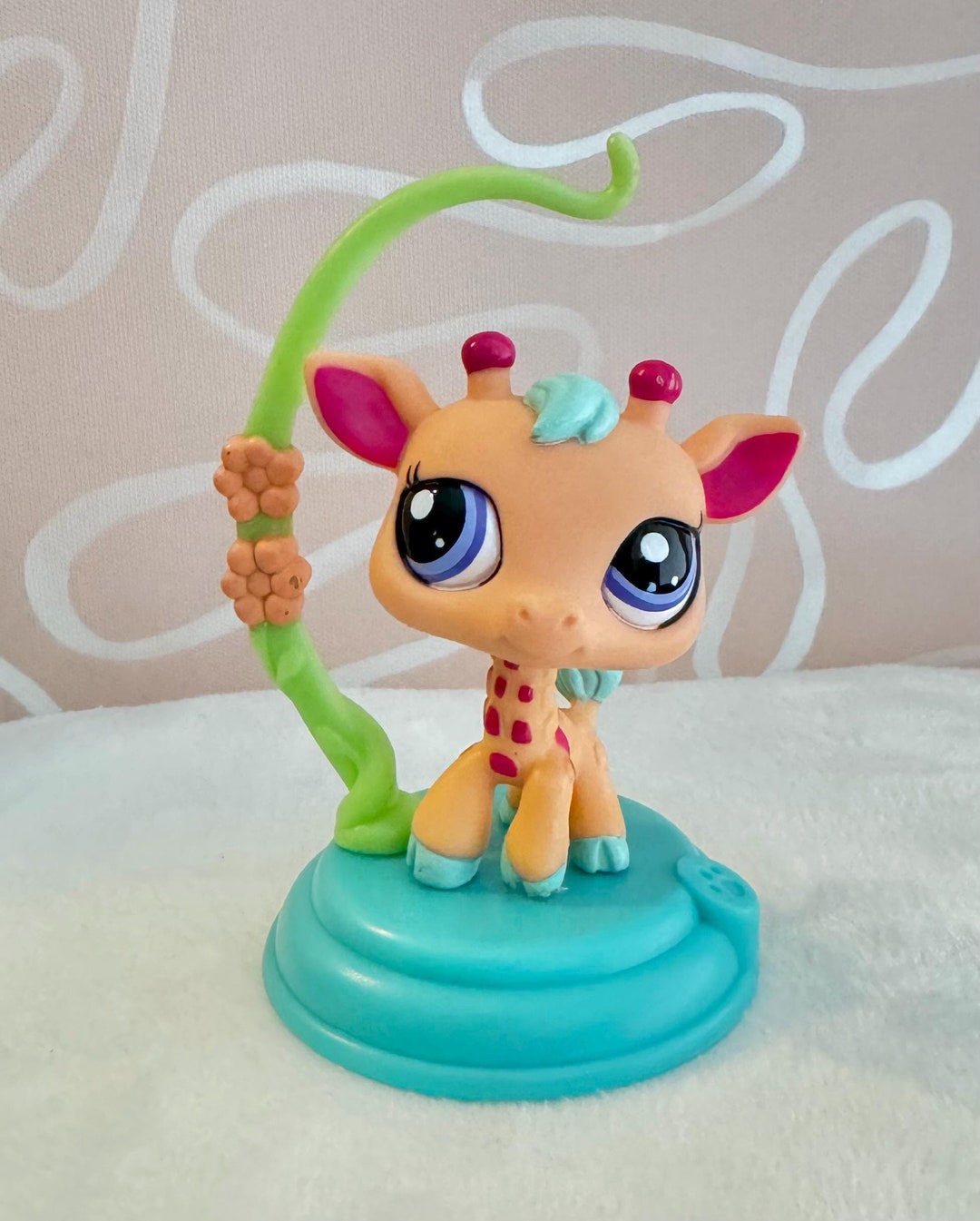 2007 Hasbro Littlest Pet Shop Giraffe #2303 - Etsy