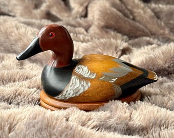 Hand Carved Canvasback Hen Duck Decoy, Vintage 1981 Wooden Bird Factory ...