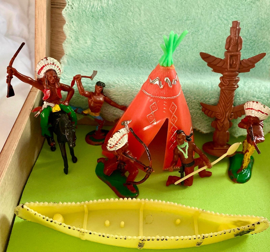 Vintage American Indian Miniature Figures - Teepee, Canoe, Horse and ...