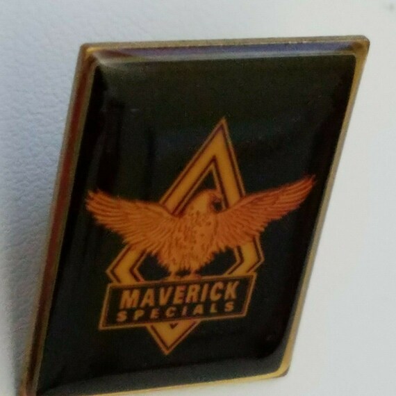 Maverick Cigarettes Logo