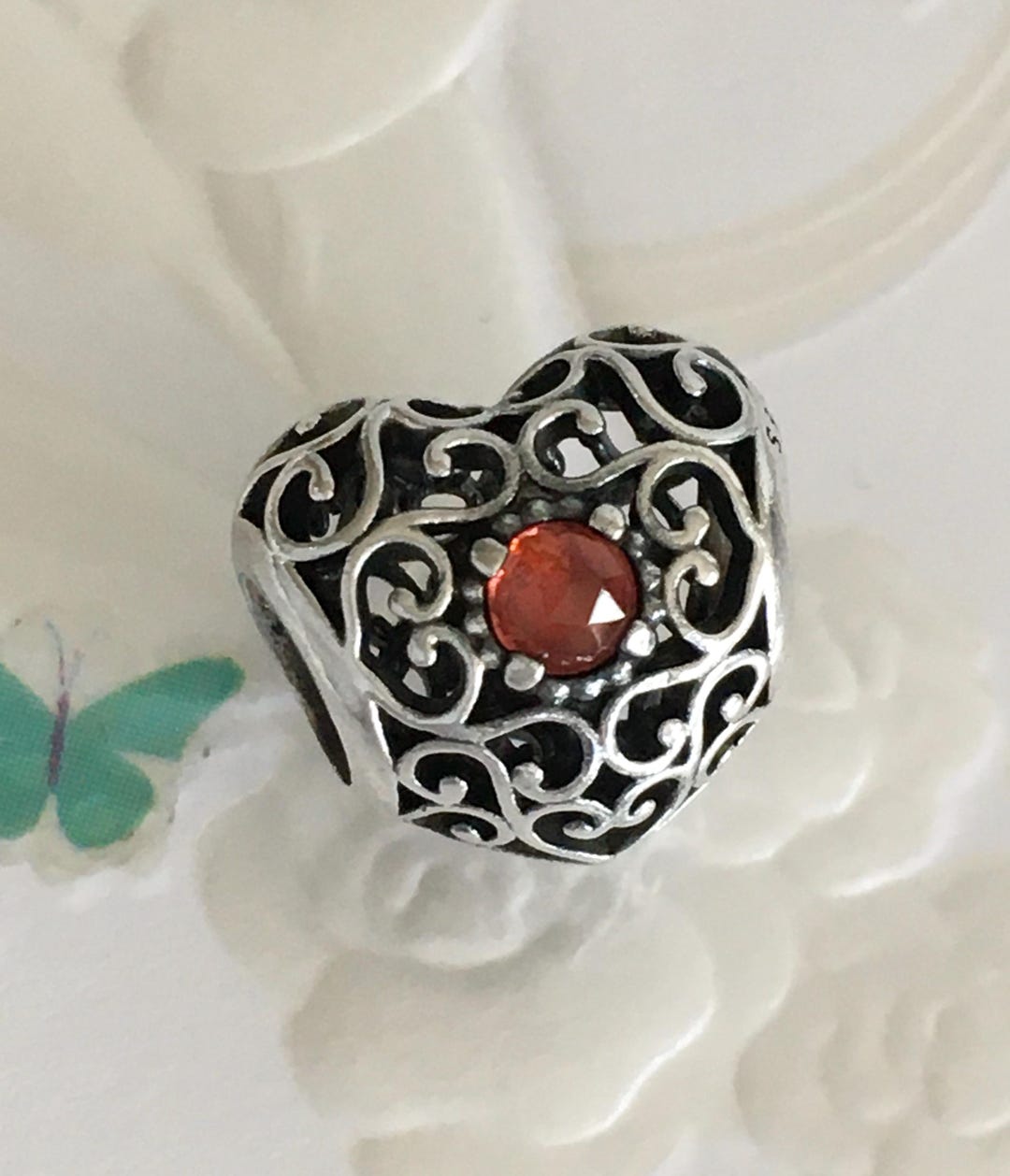 Pandora January Garnet Signature Heart Charm Retired Pandora Birthstone ...