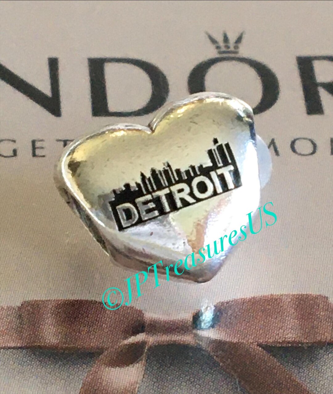 Authentic Pandora Detroit Motor City Smooth Puffy Heart Charm Exclusive ...