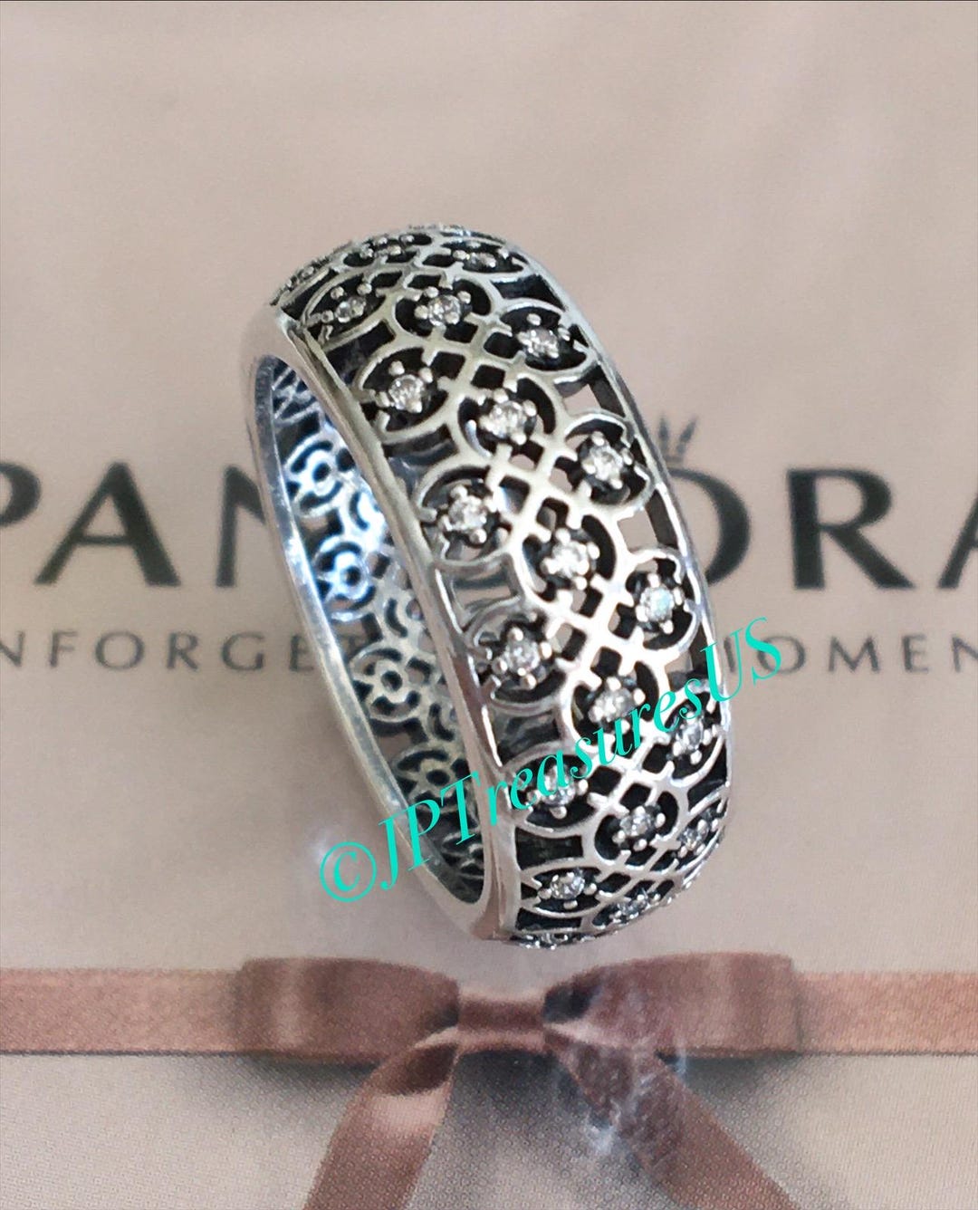 Pandora Intricate Lattice Ring Band Size 50 (size 5 in US) Pandora Ring ...