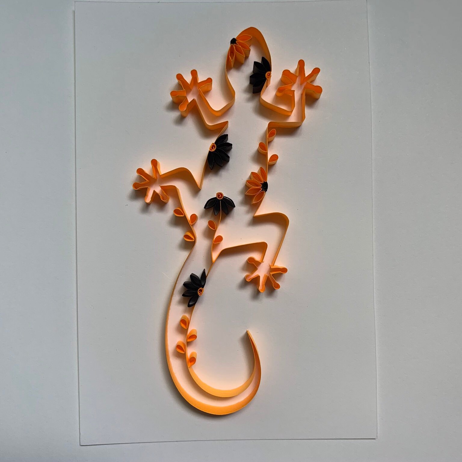 Flower Lizard, Flower Gecko, Quilled Paper Flowers, Beach Art, Birthday ...