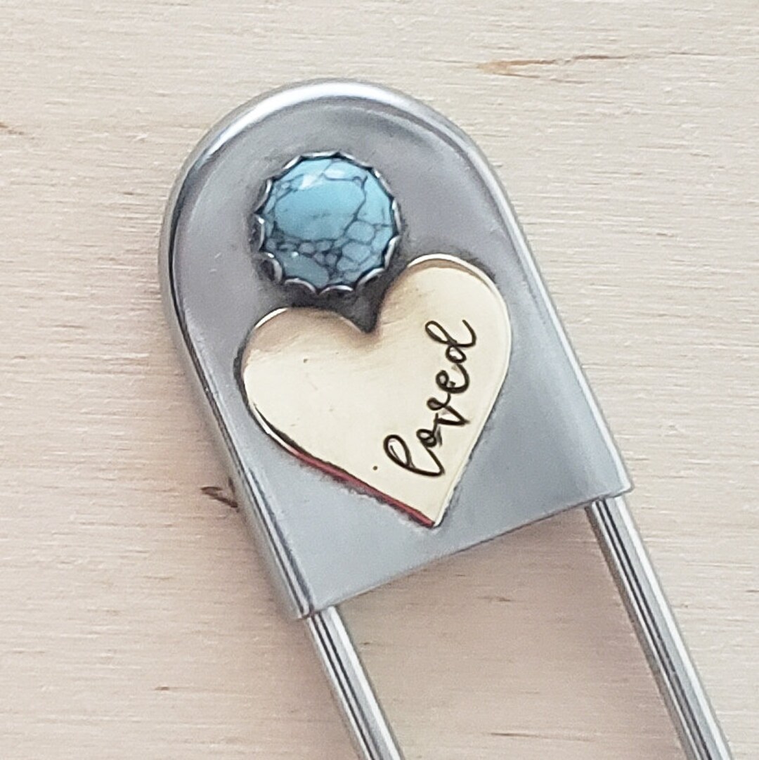 Jumbo Safety Pin Keychain, Blanket Pin, Hand-stamped Gift - Etsy