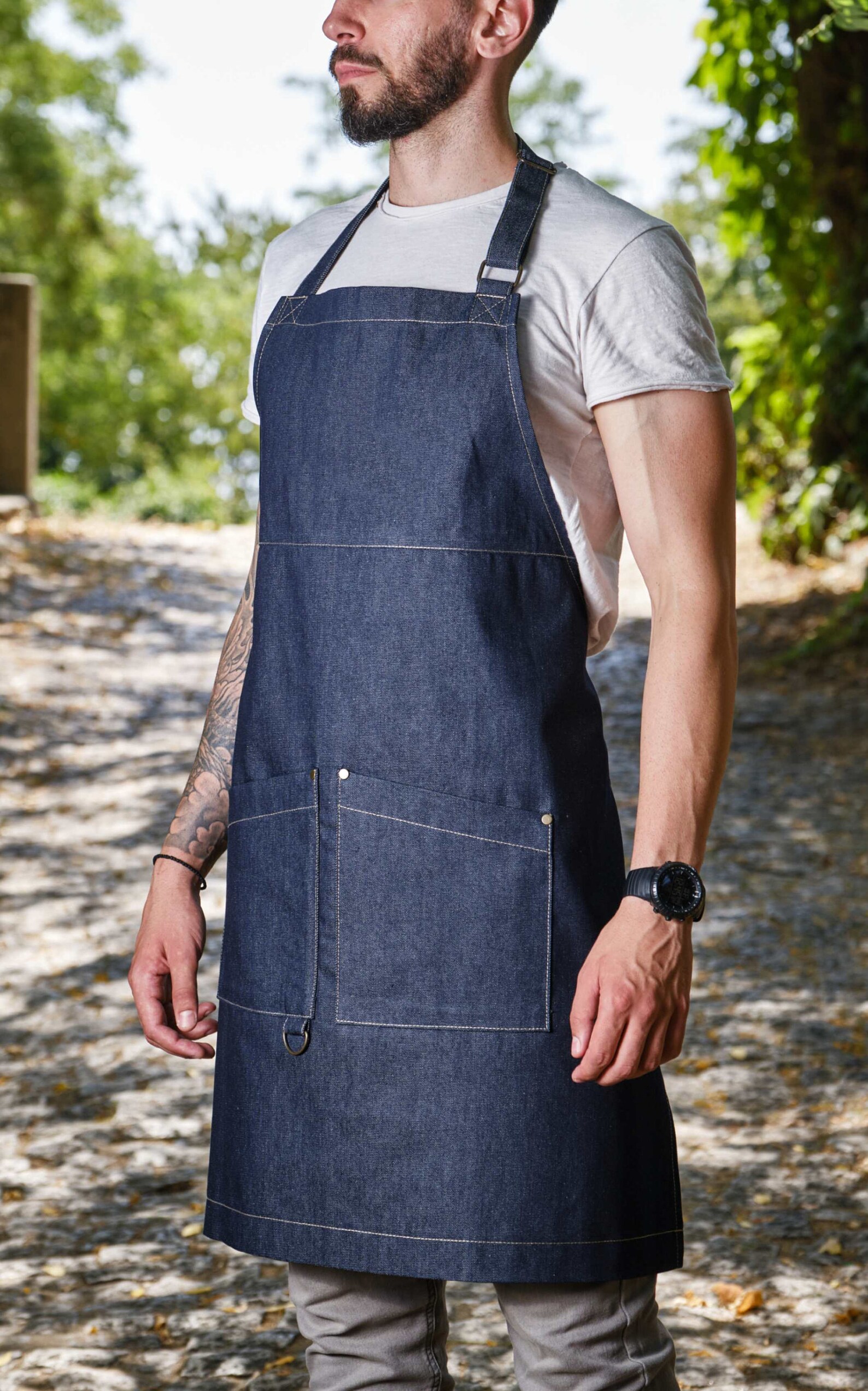 Blue Denim Apron With Two Pockets | Adjustable Neck Strap | Unisex ...
