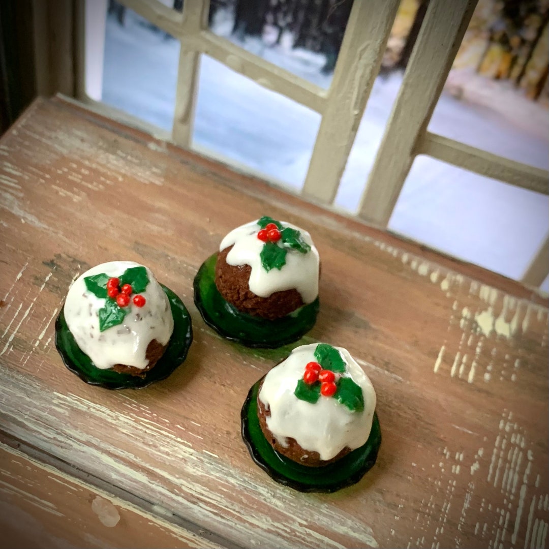 Plum Pudding - Etsy