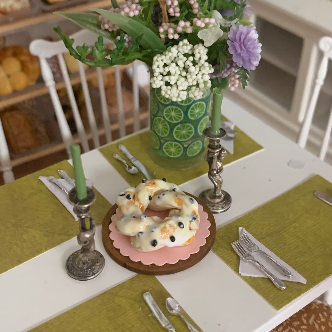 Round Raisin Bread - Etsy