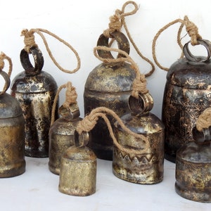 Set of 5pcs Antique 1900'S Vintage Metal Cowbell Copper Wooden Clapper ...