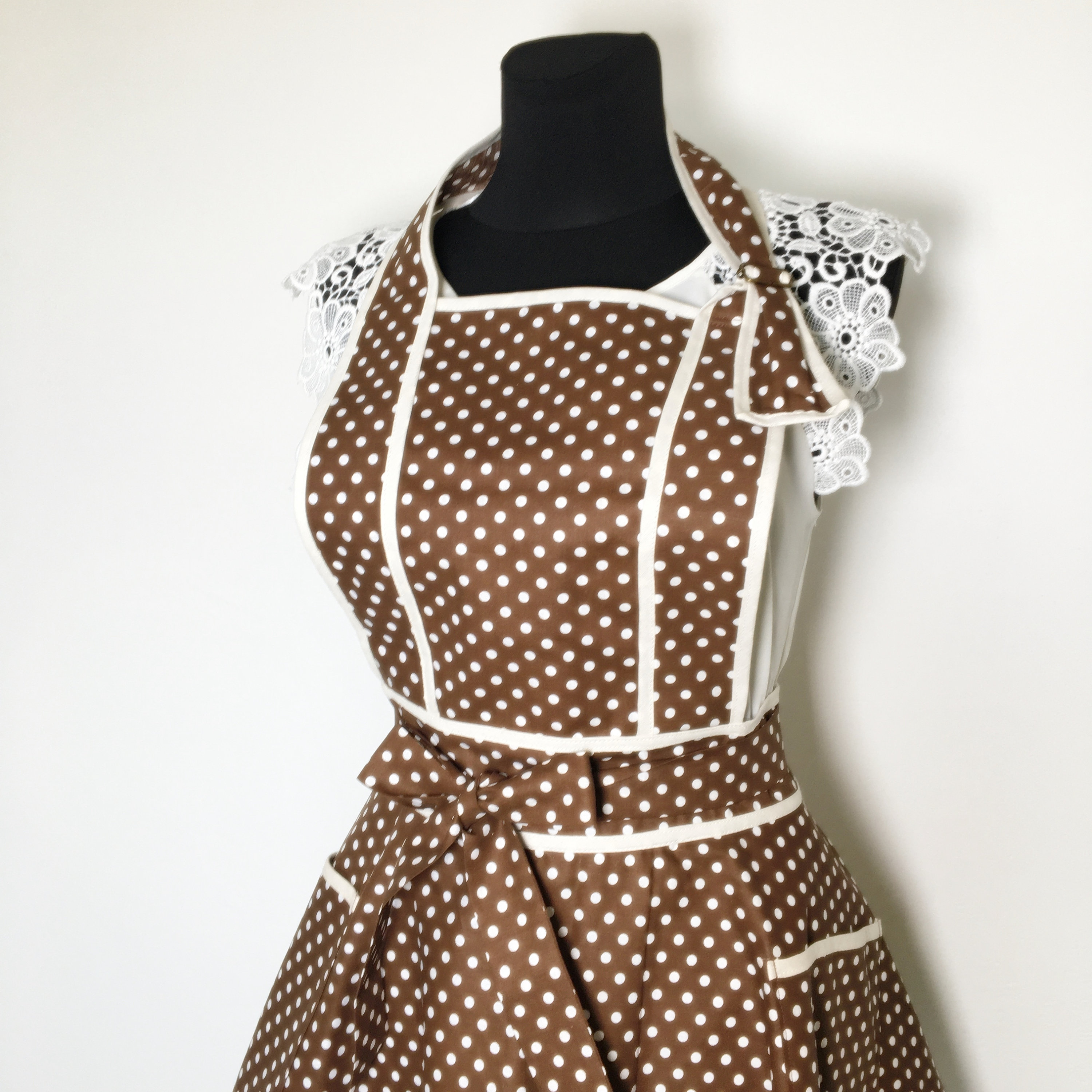 Brown Romantic Apron With Long Bow and Pockets - Etsy