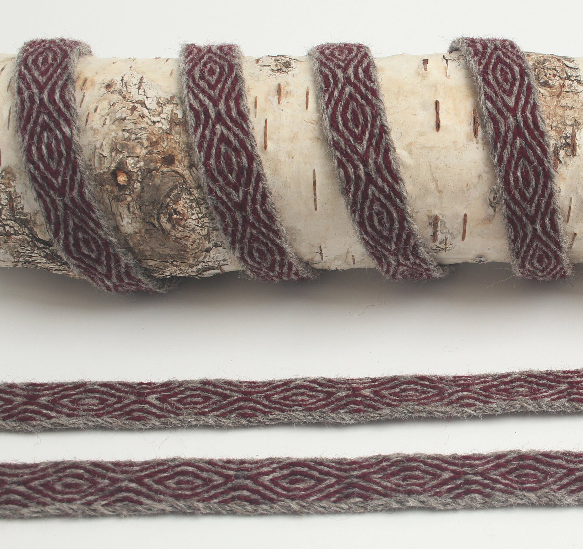 Tablet woven wool trim. Viking reenactment. Red and light | Etsy