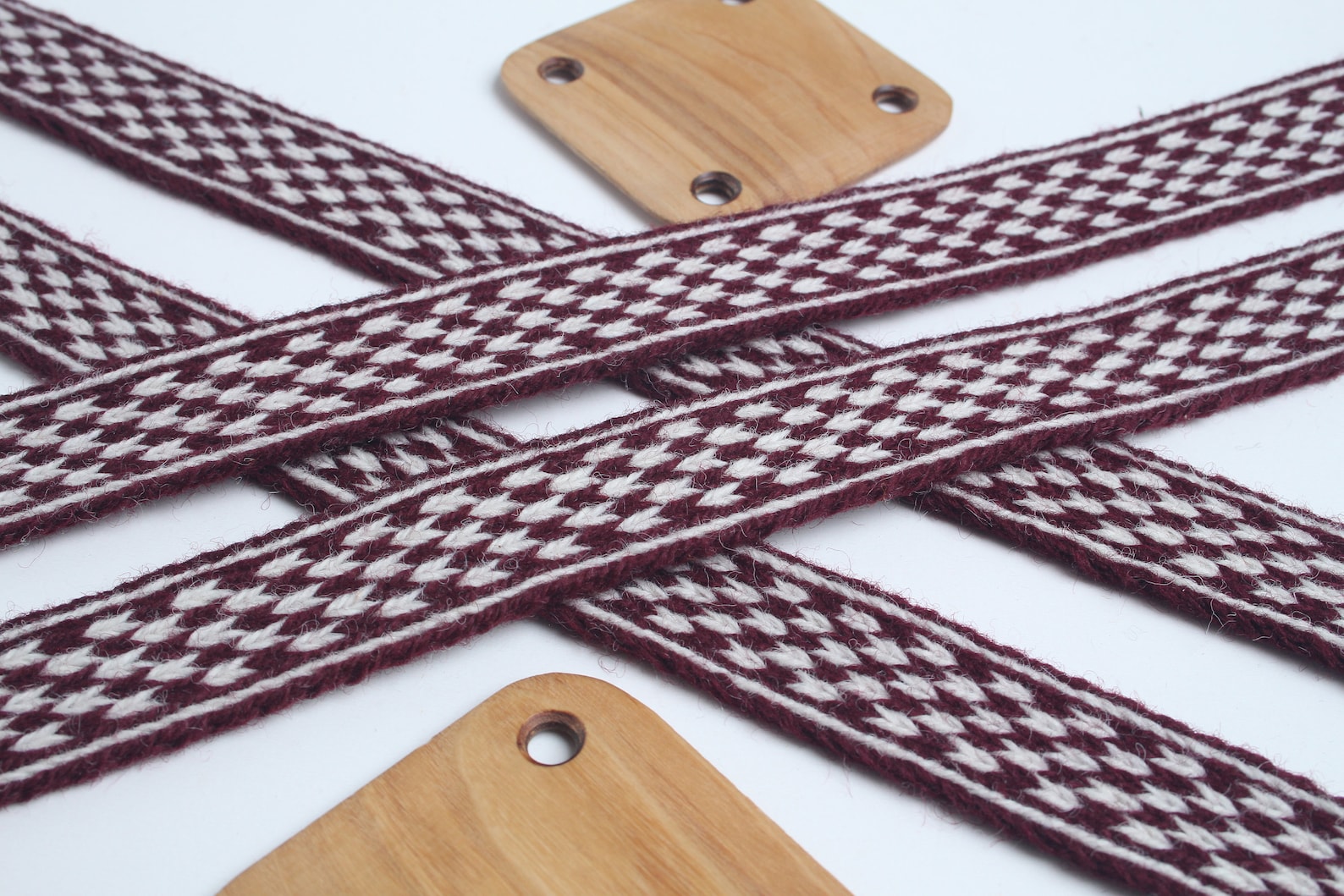 Tablet woven wool trim. Viking reenactment. Red and white. | Etsy