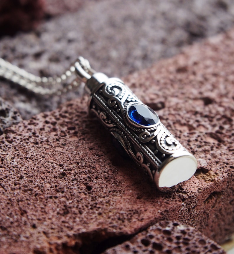 Stone Cremation Jewelry for Ashes Holder for Men, Urn Necklace for ...