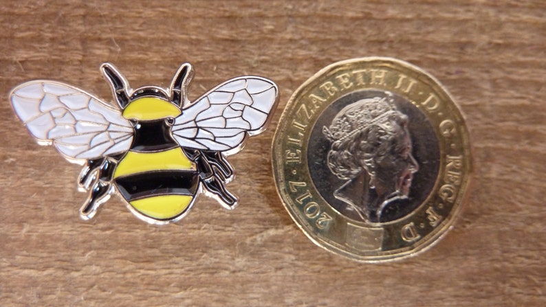 Bee enamel pin badge various colours | Etsy