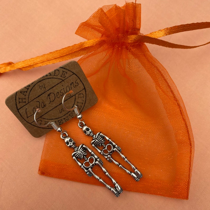 Billy Bones Skeleton Halloween Earrings - Etsy UK