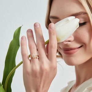 PERIMADE Flower Fidget Spinner Ring Flower Anxiety Spinning Ring ...