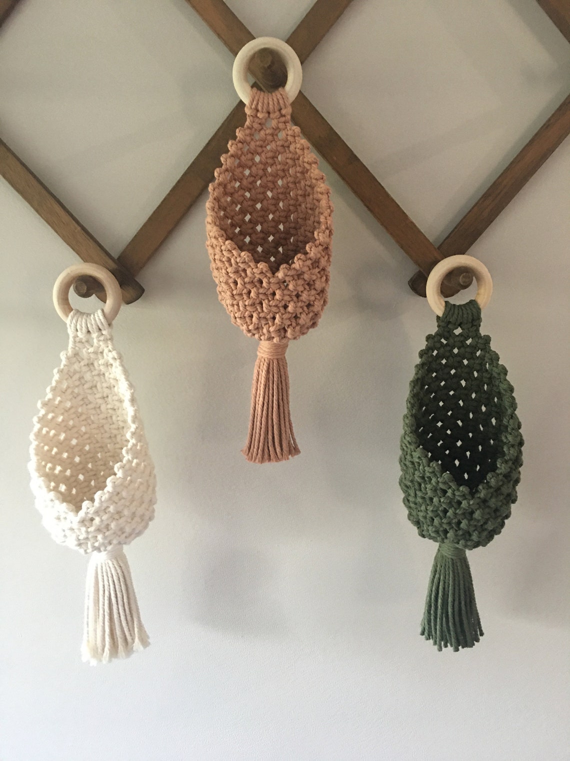 Macrame Hanging Pod Plant Hanging Hanging Basket Macrame - Etsy