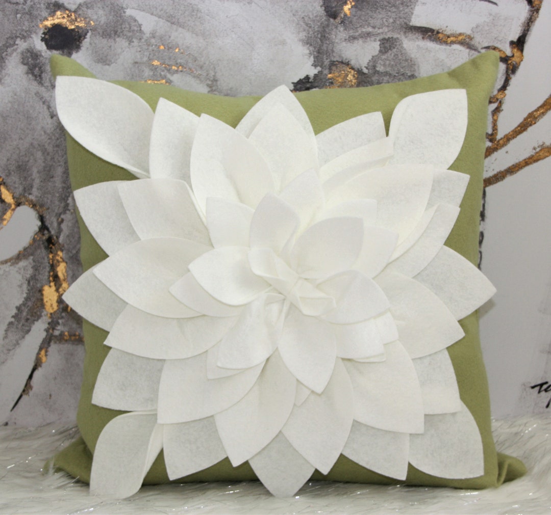 Square Flower Pillow - Daisy Flower Pillow - Decorative Throw Pillow ...