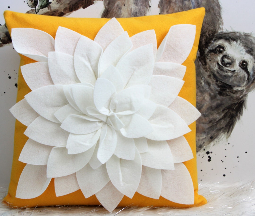 Square Flower Pillow - Decorative Throw Pillow - Daisy Flower Pillow ...