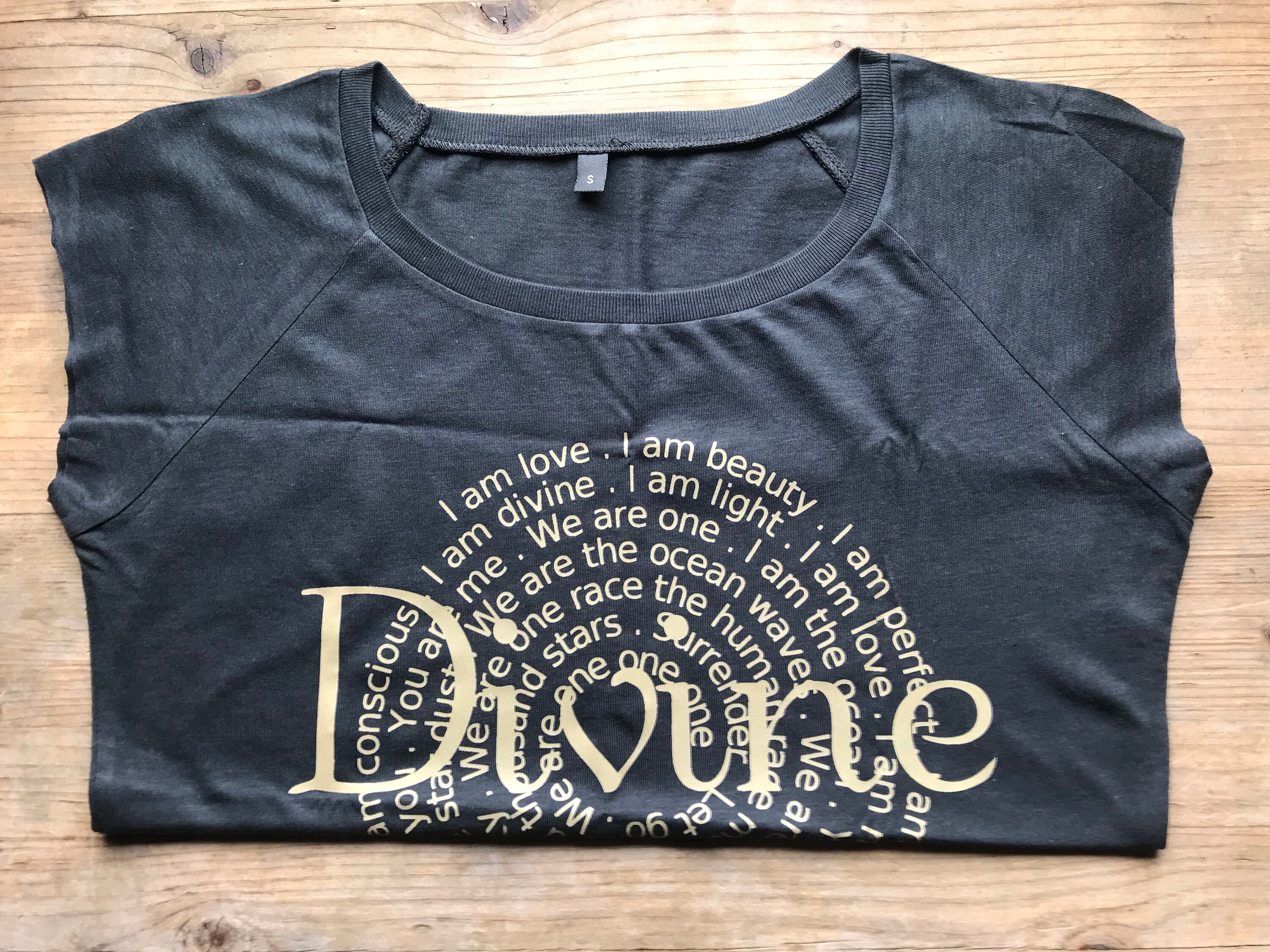 DIVINE T-shirt GODDESS Love Beauty Perfection Unique Natural - Etsy UK