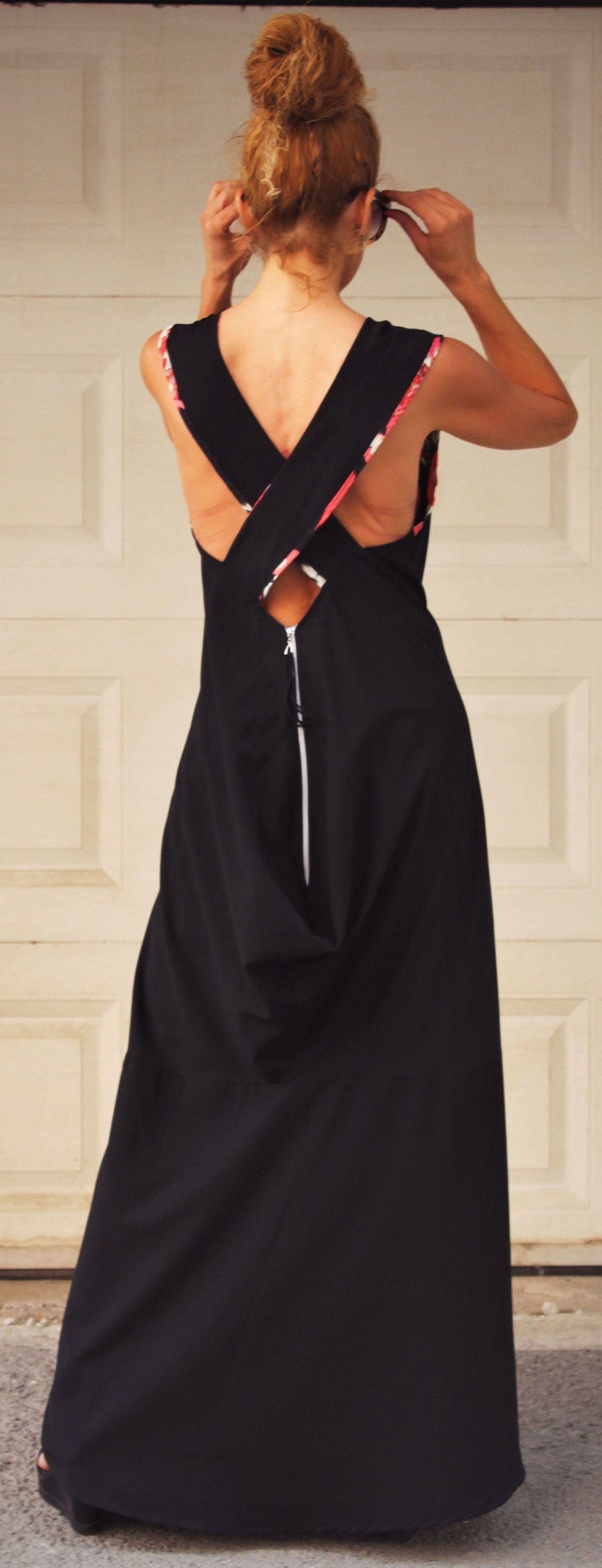 Sexy Long Black Dress Goddess Black Dress Minimalist Urban Woman Summer Extravagant Bare Back