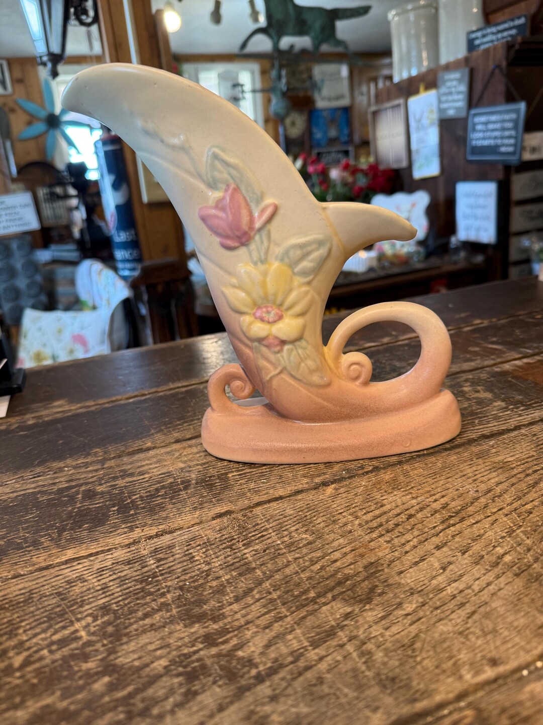 Antique Hull Pottery Vase - Etsy