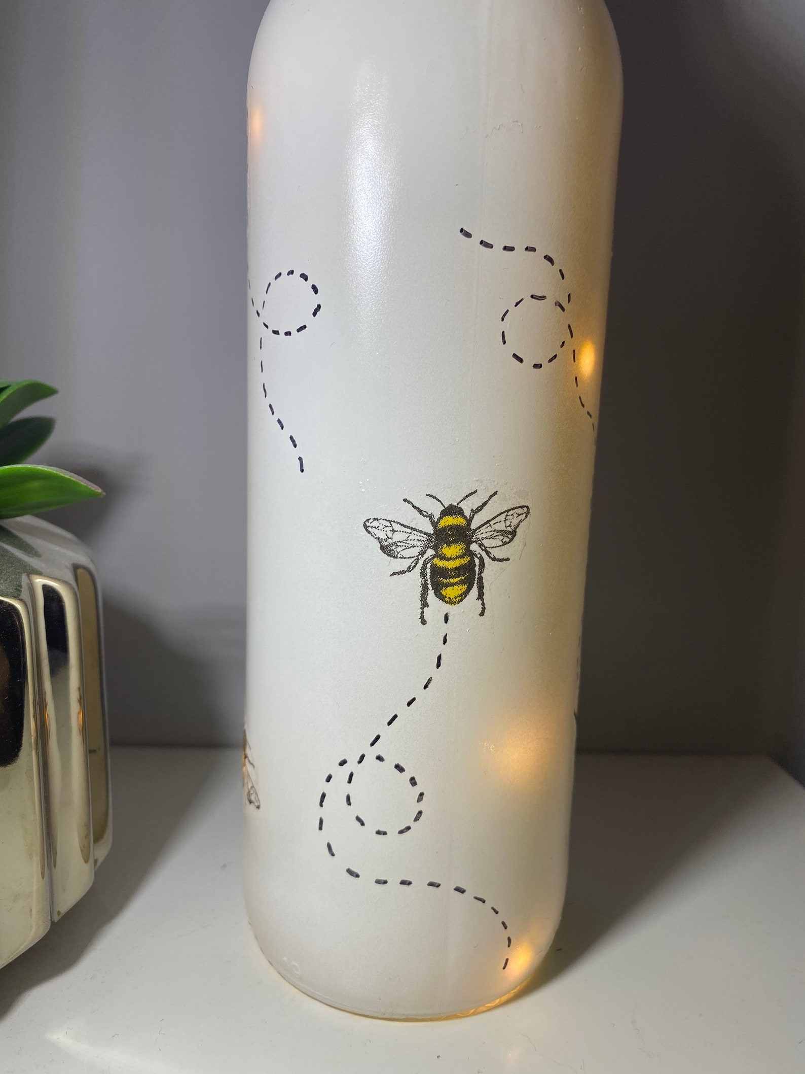 Busy Bee Bottle Light Decoupaged Bottle Light Bumble Bee - Etsy