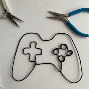 Wire Gaming Controller, Gaming Room Decor, Teenage Bedroom Decor, Man ...
