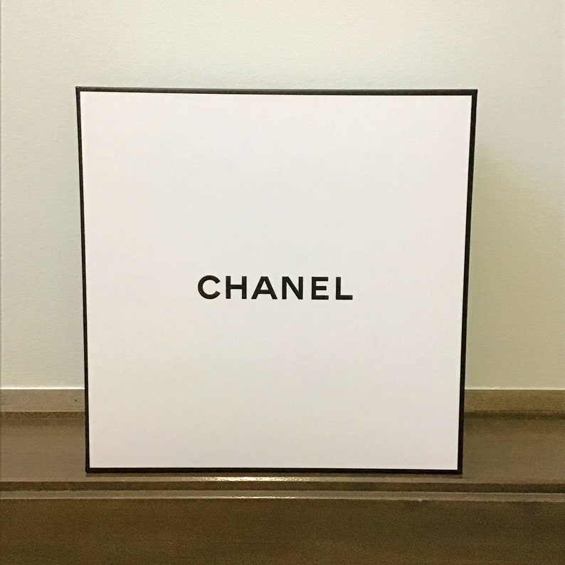 CHANEL Box, Gift Box With Tissue & Paper Shreds. Ready for Gift Giving ...
