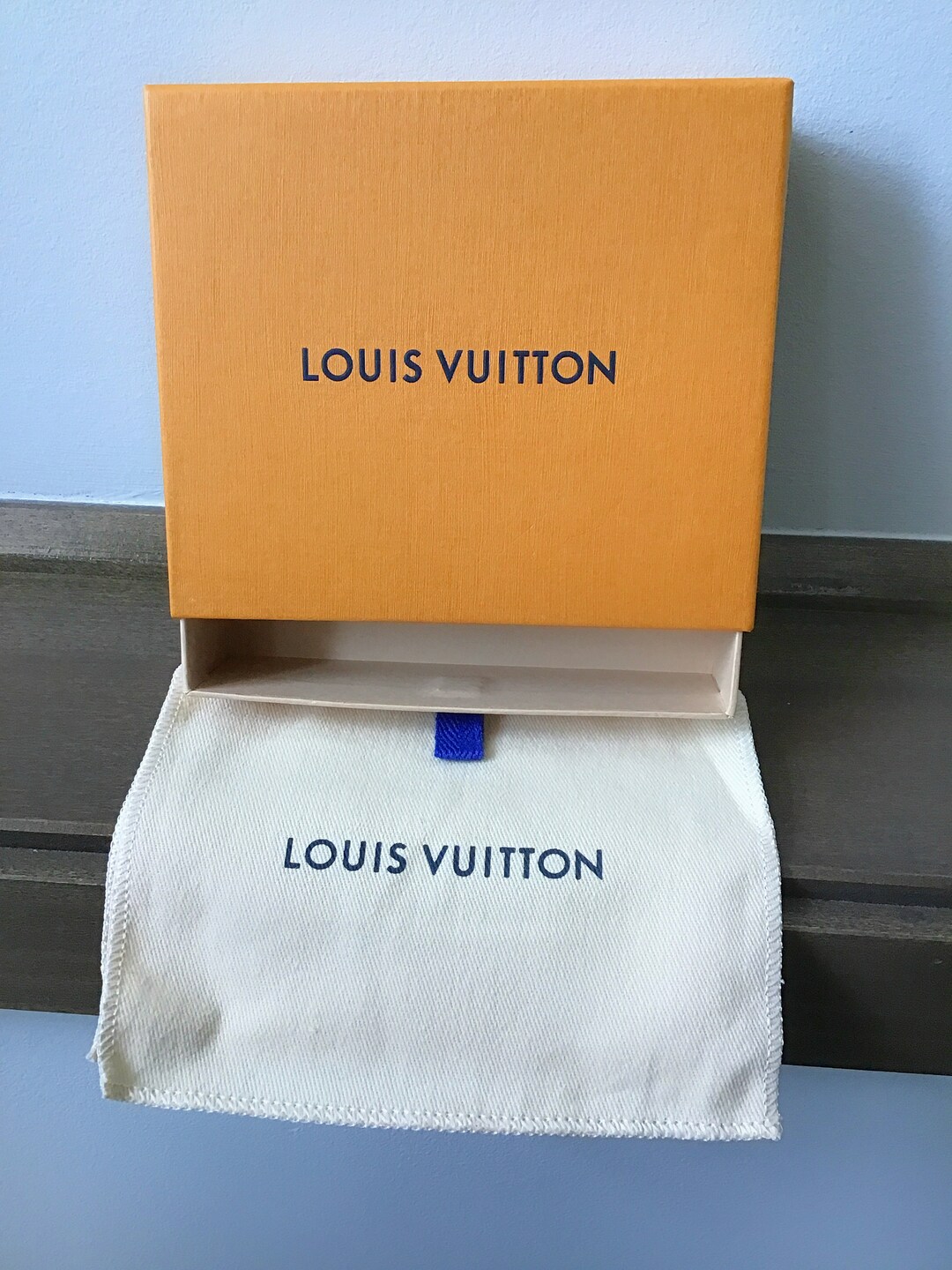 Louis VUITTON Gift Box & Dust Bag, AUTHENTIC Pull Out Box. Super Cute ...