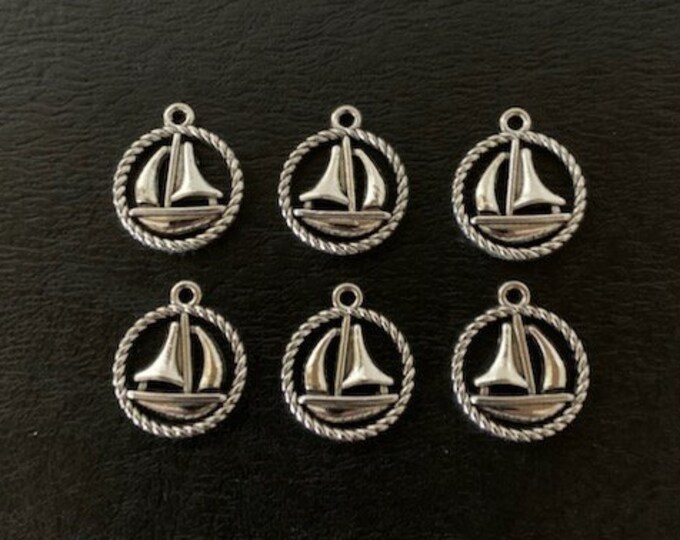 Sail Boat Charms, 30pcs Silver Boat Pendant, Nautical Charms, Sailing ...